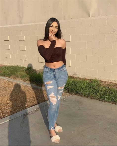 Pin By Nati On Fitsss Latina Fashion Outfits Latina Outfits Cute