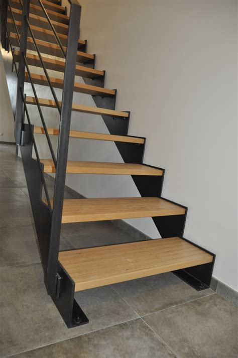 Escalier Droit Metal Et Bois Fabrication D Escalier Droit Steel Metal