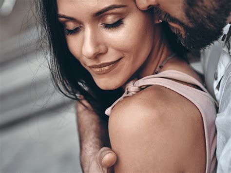 Intimate Couple Life In The Dayngrzone