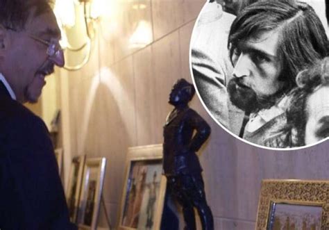 Ignazio La Russa E Il Busto Di Mussolini Dago Fotogallery