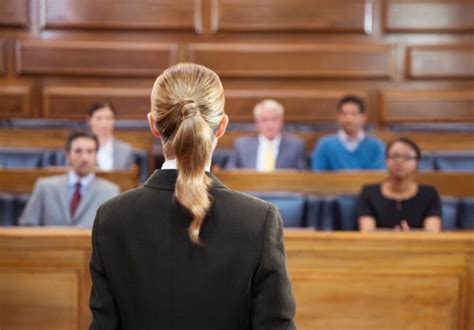 Cos è la traduzione giurata e quando è necessaria al Tribunale di Milano