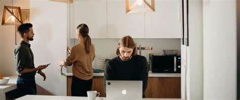 Las Ventajas De Trabajar En Un Espacio Compartido O Coworking Bezzia