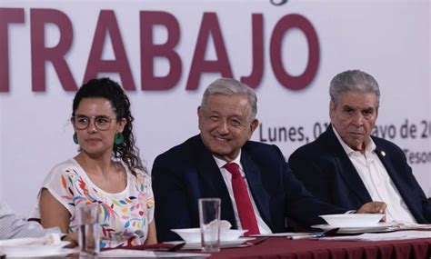 Luisa María Alcalde no es empleada de ningún empresario minero AMLO