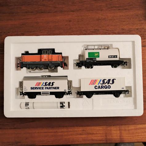 Se Produkter Som Liknar M Rklin H T Gsats Litt P Tradera