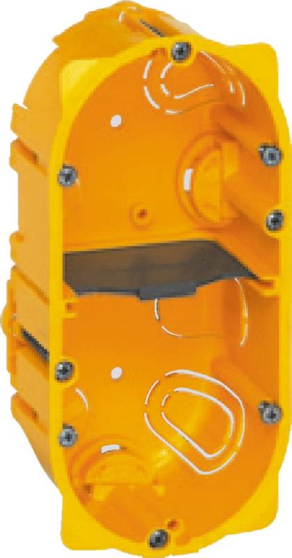Boîte multiposte Batibox pour cloisons sèches 2 postes ou 4 à 5 modules