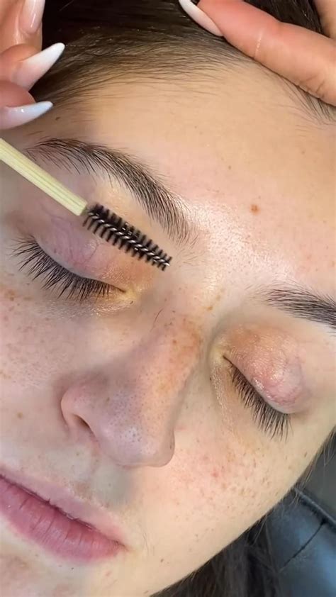 Me Encantan Las Transformaciones De Cejas Cejas Perfectas Naturales