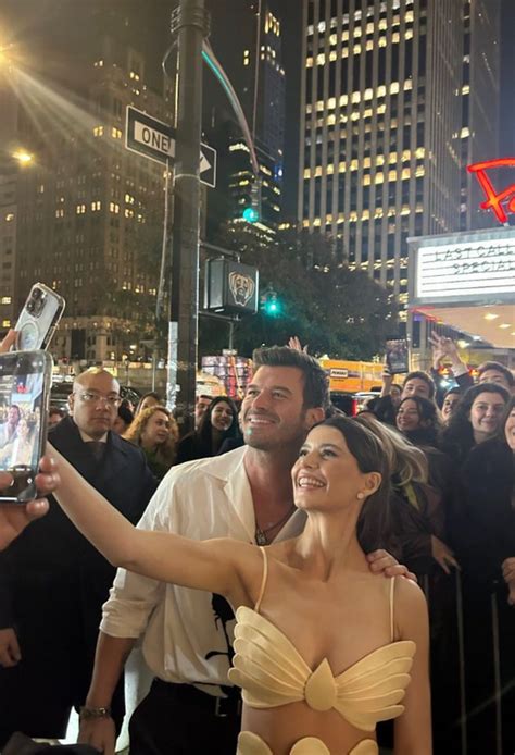 Beren Saat Kıvanç Tatlıtuğ ile olan sevişme sahnesi hakkında ilk kez