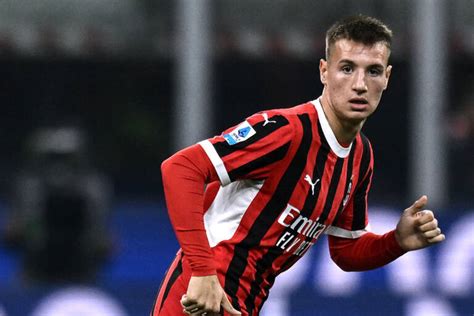 Cagliari Milan Le Formazioni Ufficiali Ecco Lesordio Che Ci Si