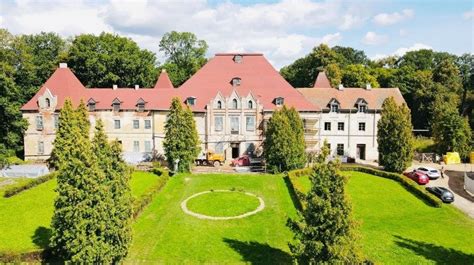 Aktualności Pałac w Sztynorcie pomału odzyskuje swój blask