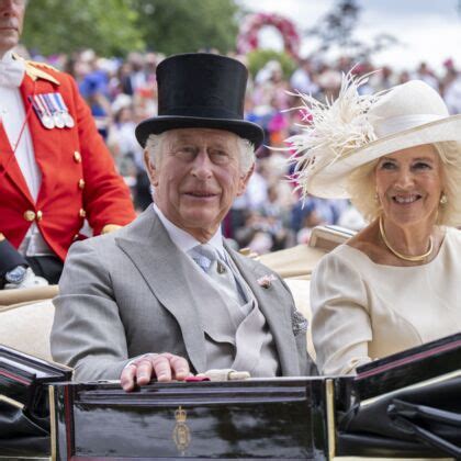Charles Iii En France Un D Ner L Lys E La Place De Versailles