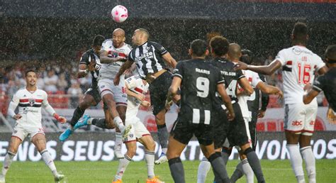 Como assistir ao vivo Botafogo x São Paulo na estreia do Brasileirão