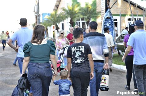 Público expressivo marca o primeiro dia da Expofeira 2023 Expofeira 2023
