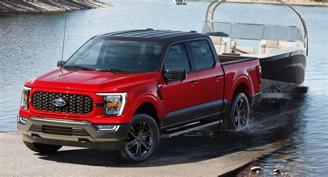 2023 Ford F 150 Heritage Edition Rolls Out With Two Tone Paintwork