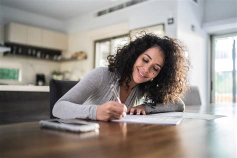 How To Find The Best High Yield Savings Account Rates Experian