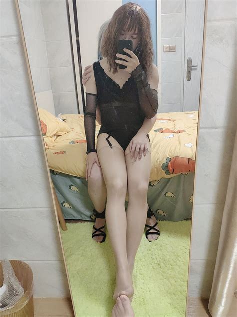 佳佳 on Twitter 和姐妹一起的快乐1 CXiyou cd 伪娘 人妖 ts 女装子 女装娘 黑丝 变装 丝袜