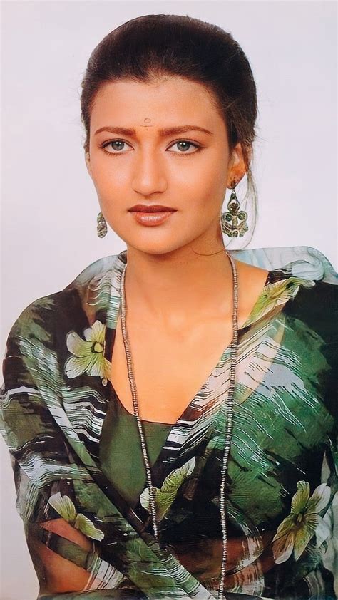 Sarika Bollywood Actress HD Phone Wallpaper Pxfuel