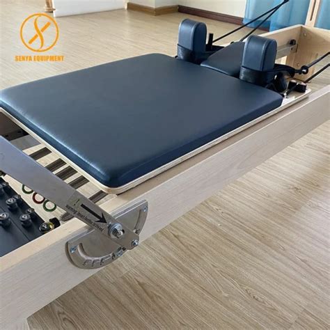 Cost Effective Pilates Apparatus Classical Wood Pilates Reformer For