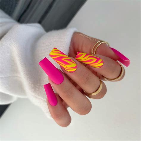 50 Gorgeous Neon Nails Designed To Impress And Inspire Hairstylery