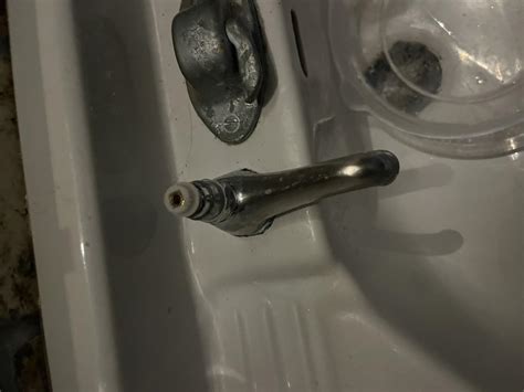 SOS Impossible De Fermer Mon Robinet