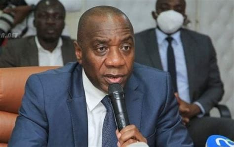 Centrale à charbon cest officiel la Côte dIvoire abandonne le