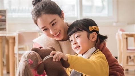 8 Drama Korea Yang Bikin Menguras Air Mata Tayang Di Netflix