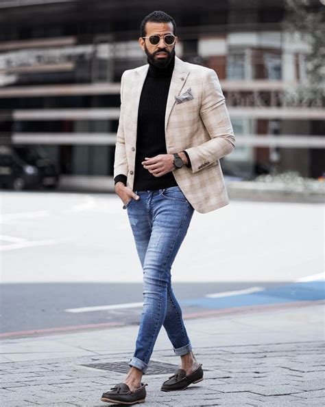 Total 38 Imagen Outfit Con Blazer Beige Hombre Abzlocal Mx