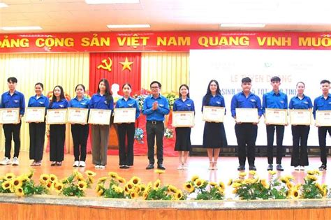 Chương trình kỷ niệm 74 năm ngày Truyền thống học sinh sinh viên Báo