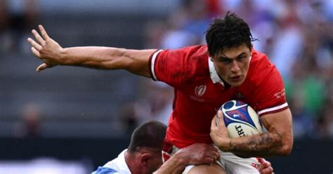 Wales Rugby Star Rees Zammit Makes Shock NFL Switch Breitbart