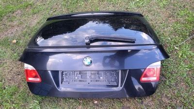 KLAPA BAGAŻNIKA BMW E61 BLACK SAPPHIRE METALLIC 7823673856