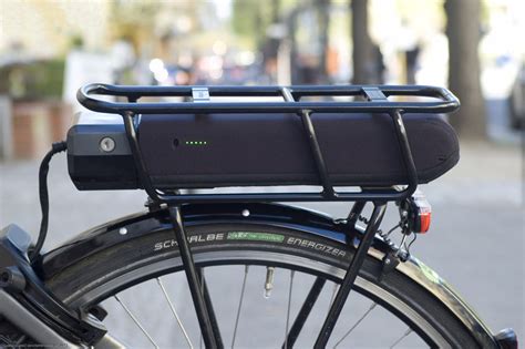 E Bike Ladedauer Wie Schnell Ist Der Akku Geladen Medimobility De
