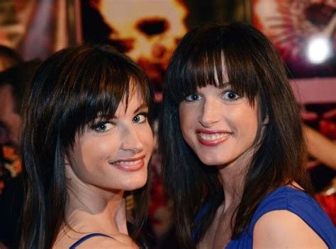 Sisters Ava Courcelles And Sophie Theo Noses