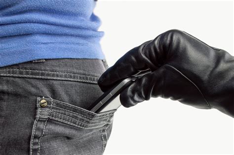 Jak Zabezpieczy Telefon Przed Kradzie Aplikacja Zrobi Zdj Cie