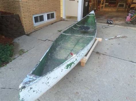Refurbishing A Fiberglass Canoe Into An Awesome Customized Day Tripper