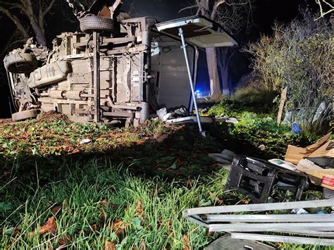 Reportnet24 De Schwerer Unfall Mit Kleintransporter Auf Der B5 Bei