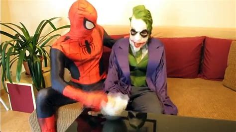 Spiderman Frozen Elsa Poo Colored Balls Vs Joker Fun Superheroes Movie In Real Life Видео