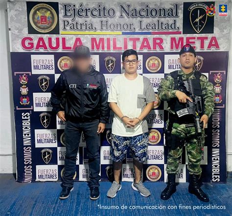 Por no publicar fotos íntimas de dos menores las extorsionaba fue