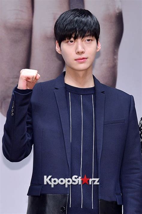Ahn Jae Hyun At A Press Conference Of KBS 2TV Drama Blood Feb 11