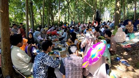 Ratusan Warga Di Boyolali Gelar Tradisi Nyadran Jelang Ramadan