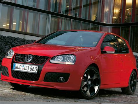 Volkswagen Golf GTI Edition 30 Picture 03 Of 16 Front Angle MY 2006