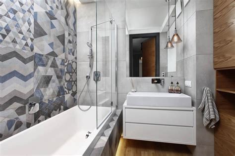 Lustro w łazience galeria Lustro w łazience z płytkami patchwork na
