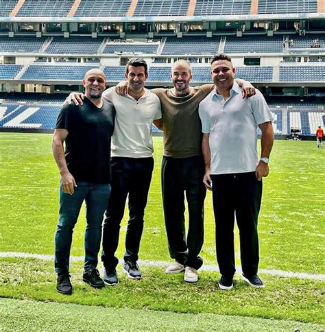 David Beckham Jets To Madrid To Celebrate Ronaldos Birthday With Real