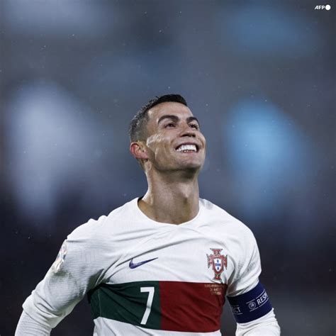 Invictos on Twitter Cristiano Ronaldo con Portugal 122 goles RÉCORD