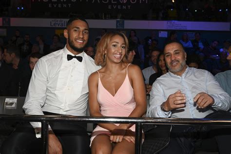 Photo Tony Yoka Et Sa Femme Estelle Yoka Mossely Avec Ghani Yalouz