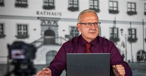 hoyte24 Nachrichtenportal für Hoyerswerda Neuer Rathaus Chef ist ab