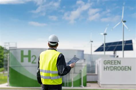 Backer Of Australia S Biggest Green Hydrogen Projects Get Major Funding