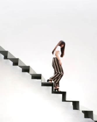 10 Cafe Minimalis Instagramable Di Jakarta Blog Ruparupa
