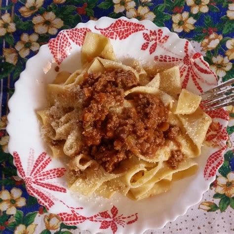 Ricetta Pappardelle al ragù di cinghiale La Ricetta di GialloZafferano