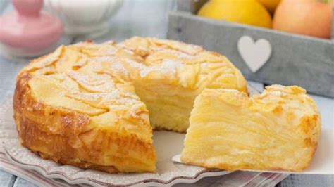 Gâteau Invisible aux pommes de Cyril Lignac Tellement bon Astuces
