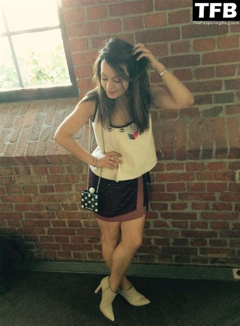 Cosma Shiva Hagen Nude Sexy 29 Pics EverydayCum The Fappening