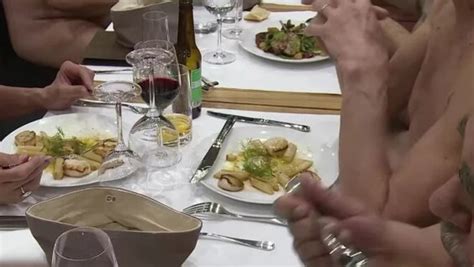 Paris First Naturist Restaurant Opens Its Doors EroFound